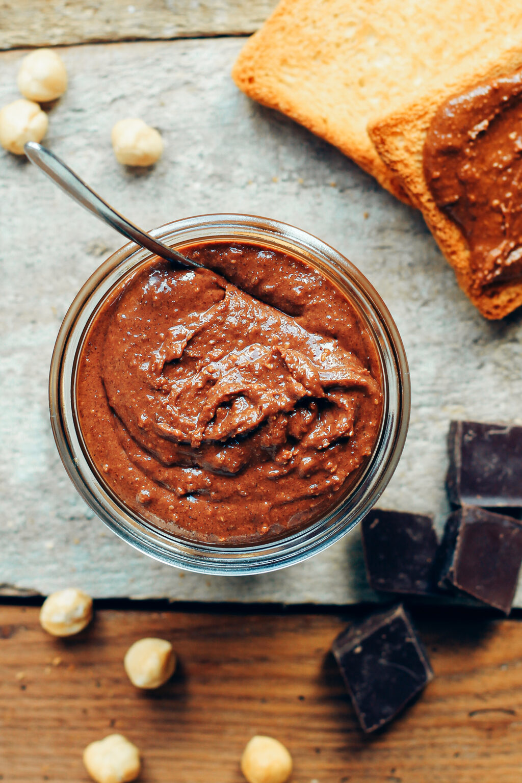 Crunchy Praline Chocolate Spread - Full of Plants