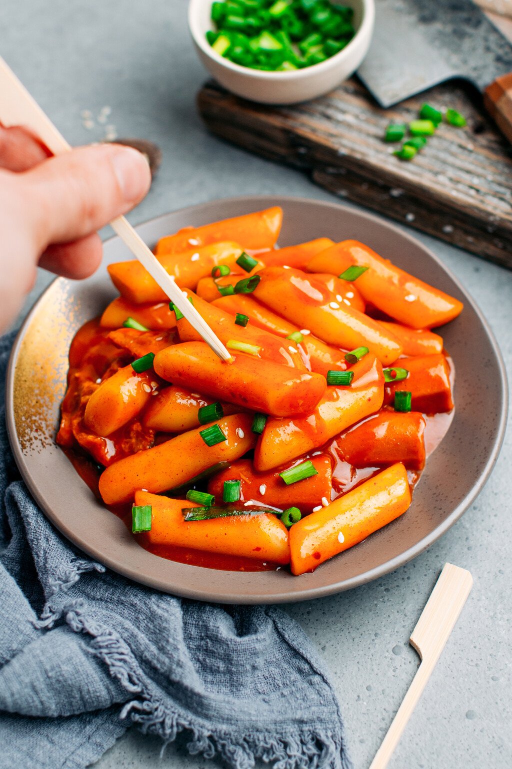 Easy Vegan Tteokbokki (Spicy Korean Rice Cakes) - Full of Plants