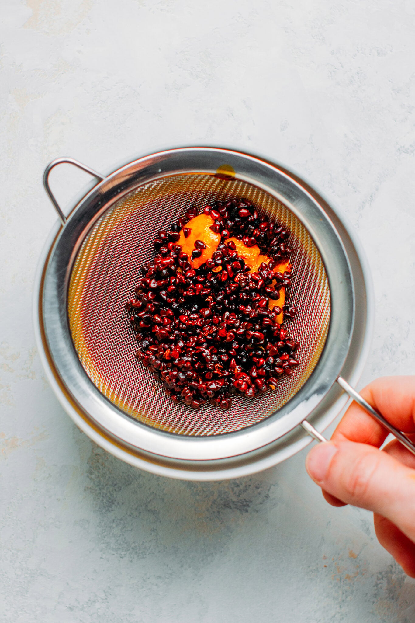 How to Make Annatto Oil - Full of Plants