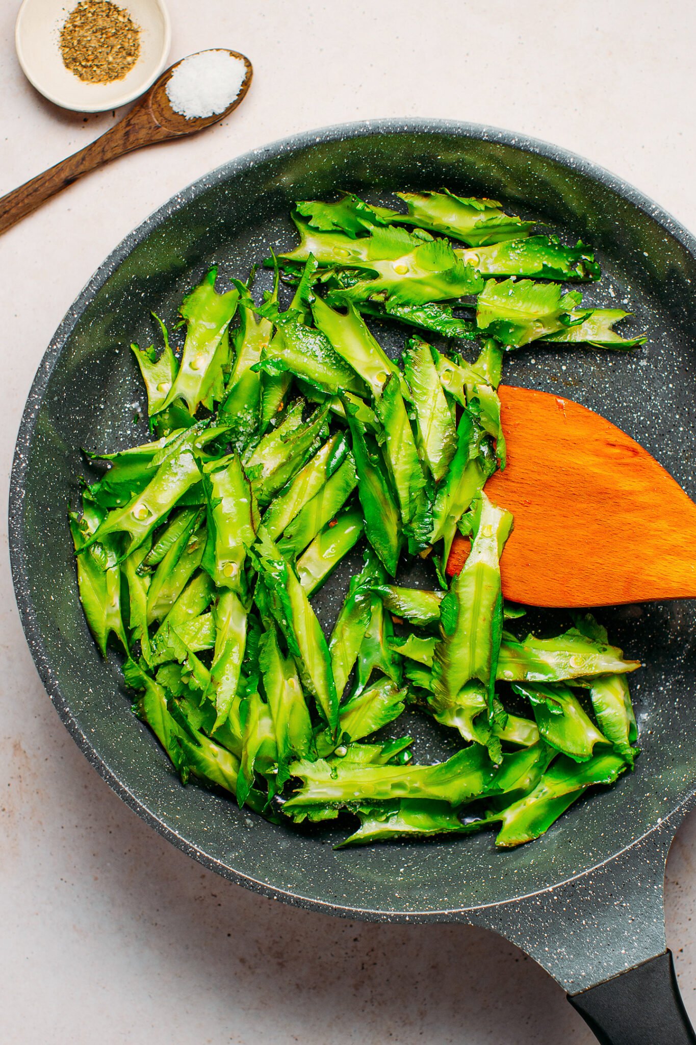 Garlic Winged Beans - Full of Plants