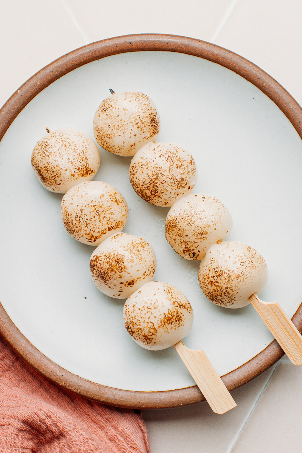 Mitarashi Dango - Full of Plants