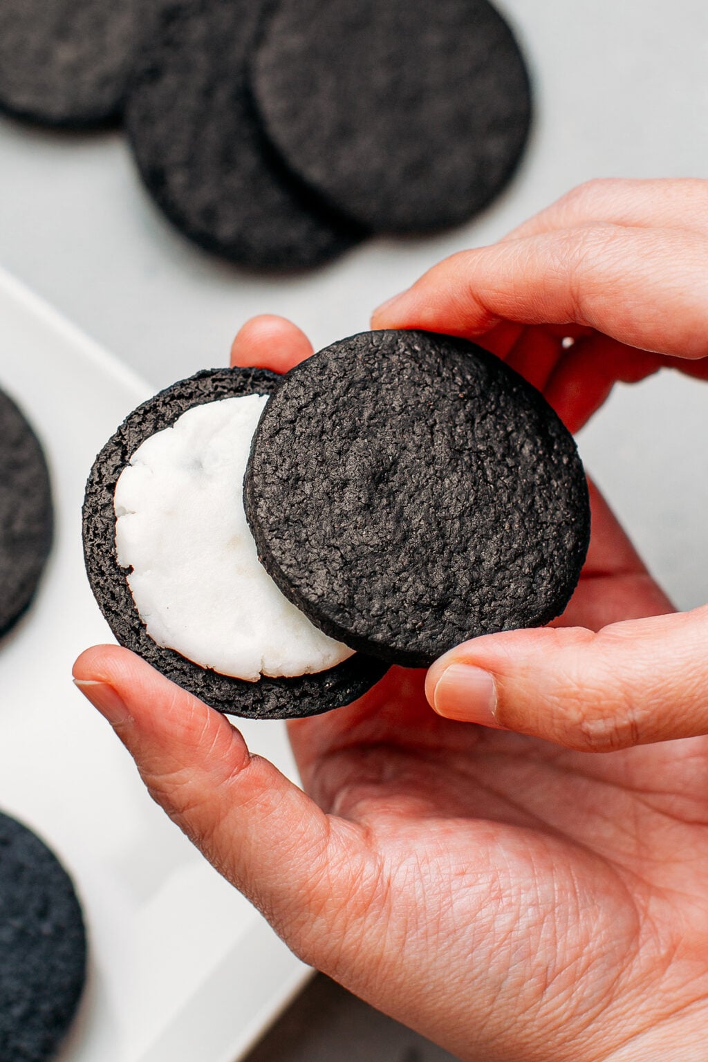 Homemade Oreo Cookies (Vegan) - Full of Plants